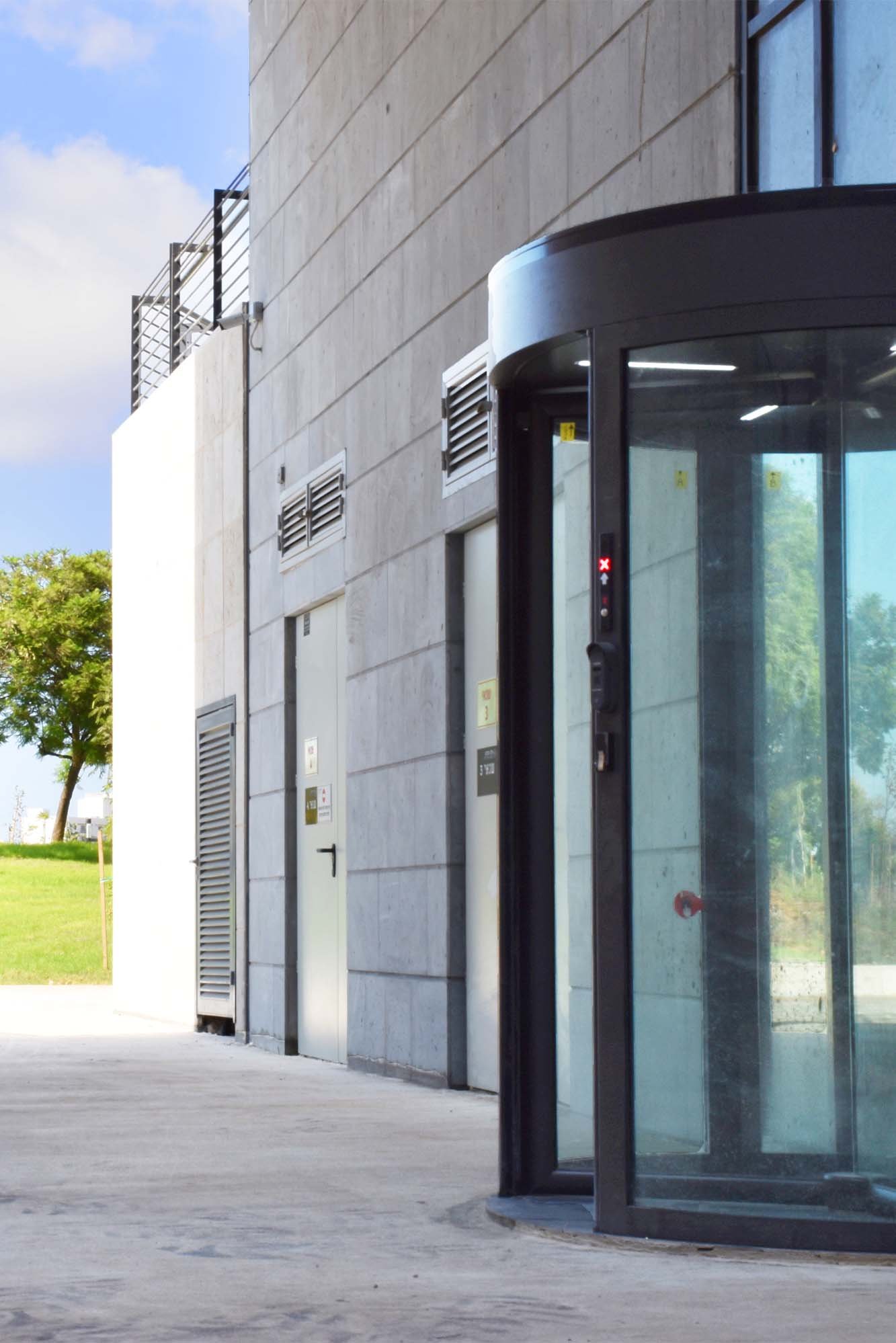 FAAC | Gate Automation, Automatic Pedestrian Doors, Access Control Systems
