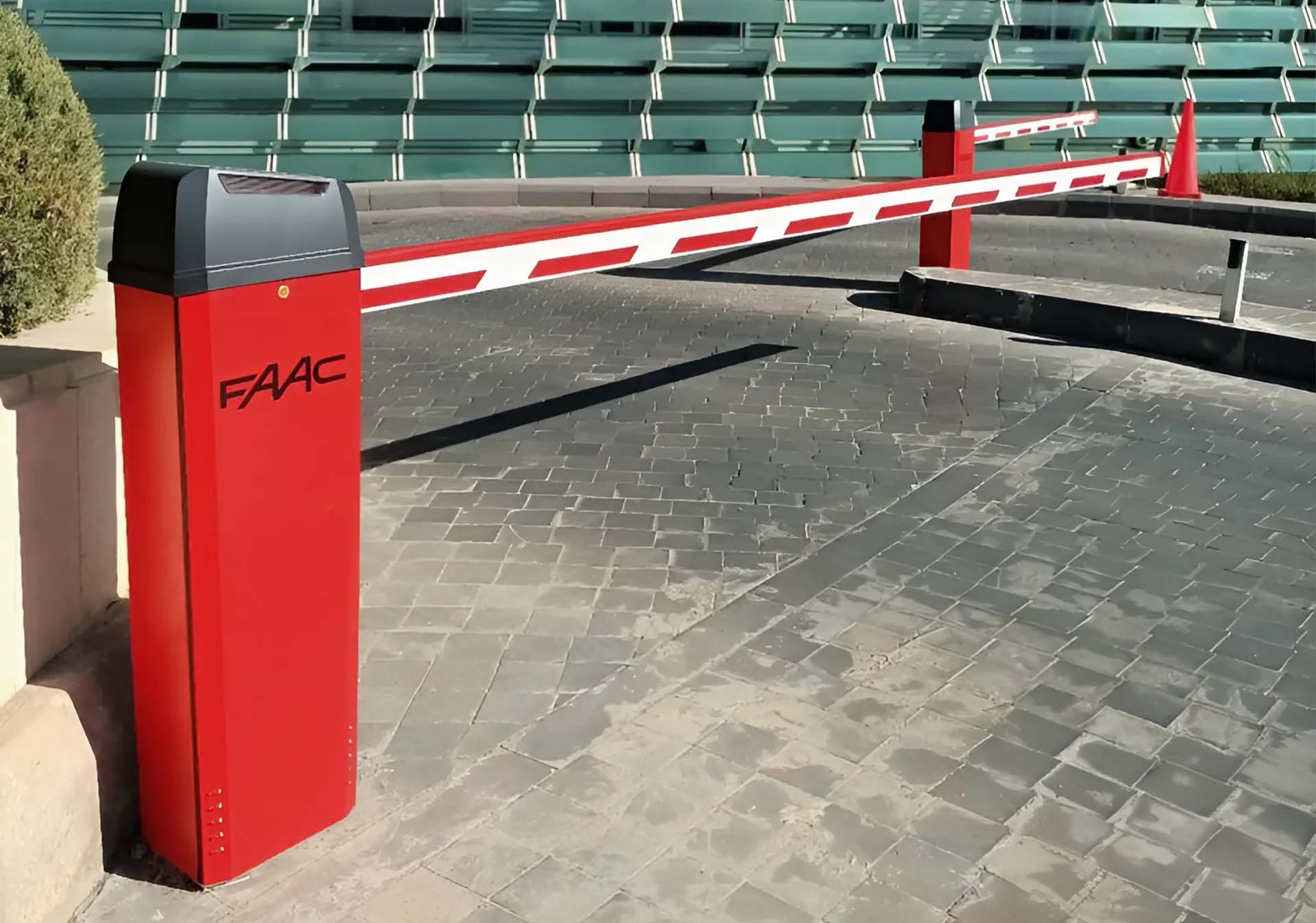 B614 - 24V Automatic Barrier